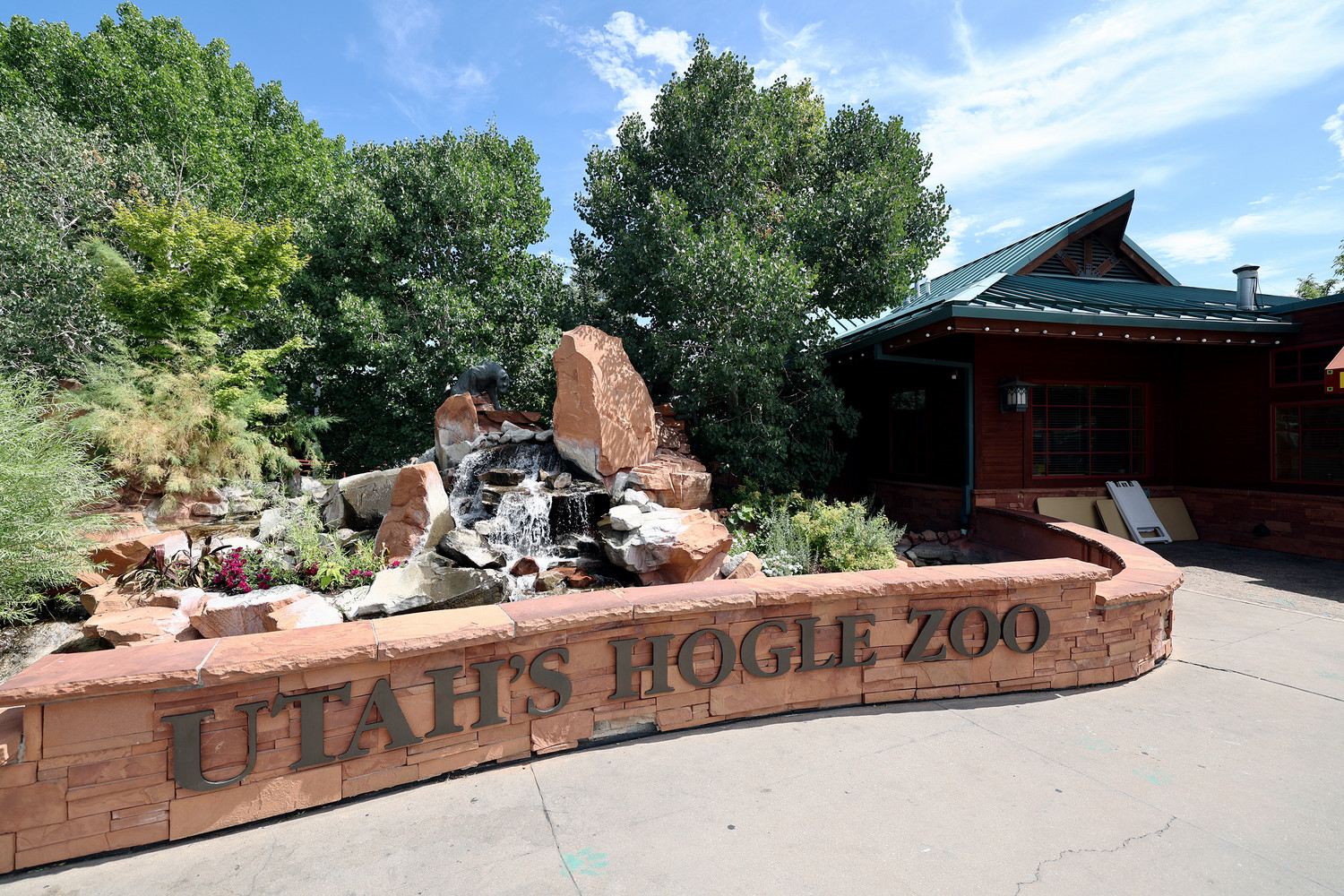 Exploring Top Zoos Around the World: A Wildlife Enthusiast's Guide ...