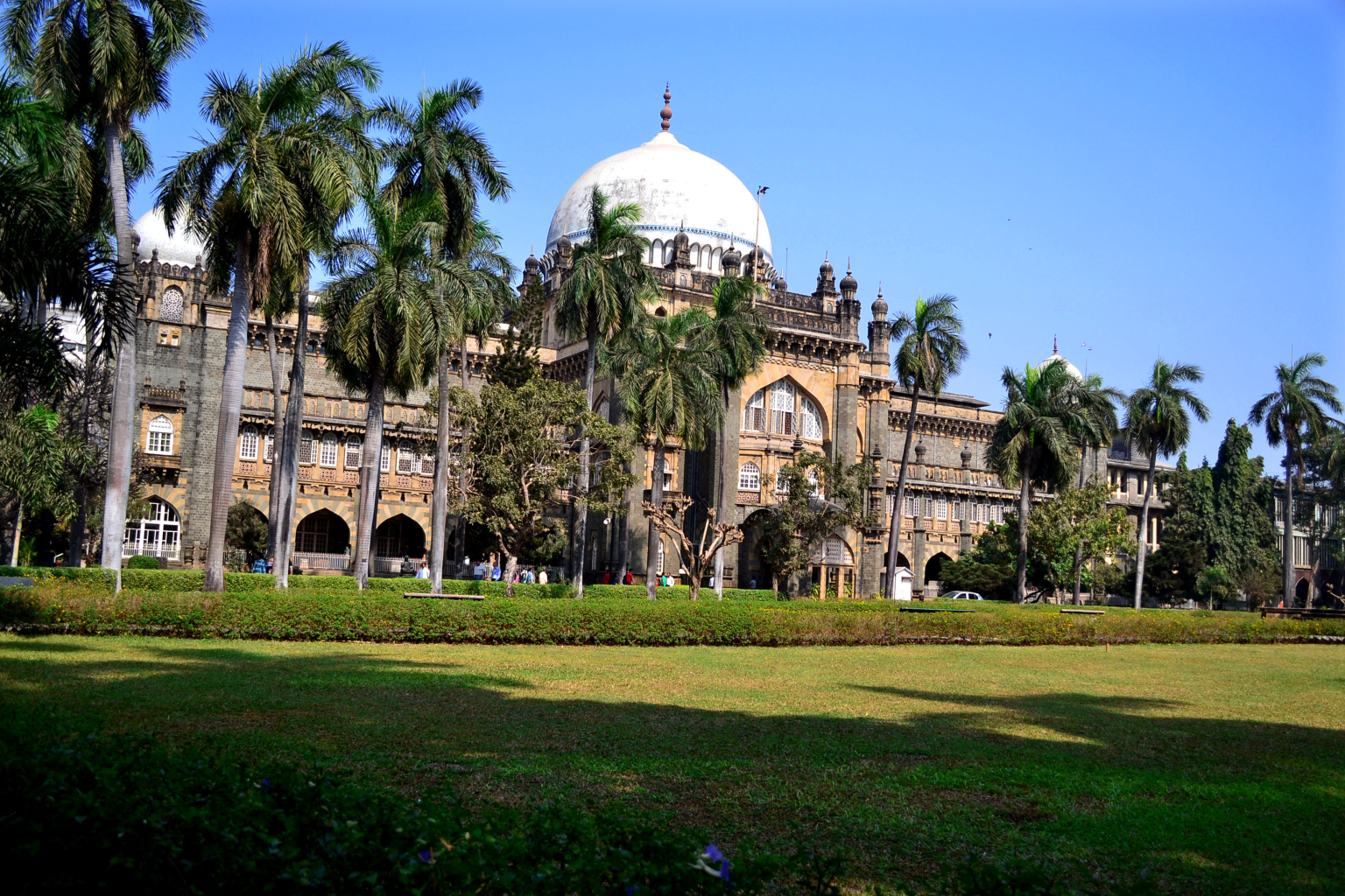 Top 11 Must-Visit Iconic Landmarks of Mumbai - Abirpothi