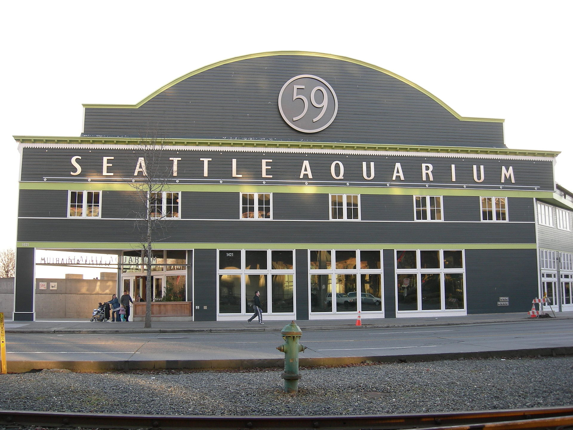 Discovering Marine Wonders: The Best Aquariums in the US - Abirpothi