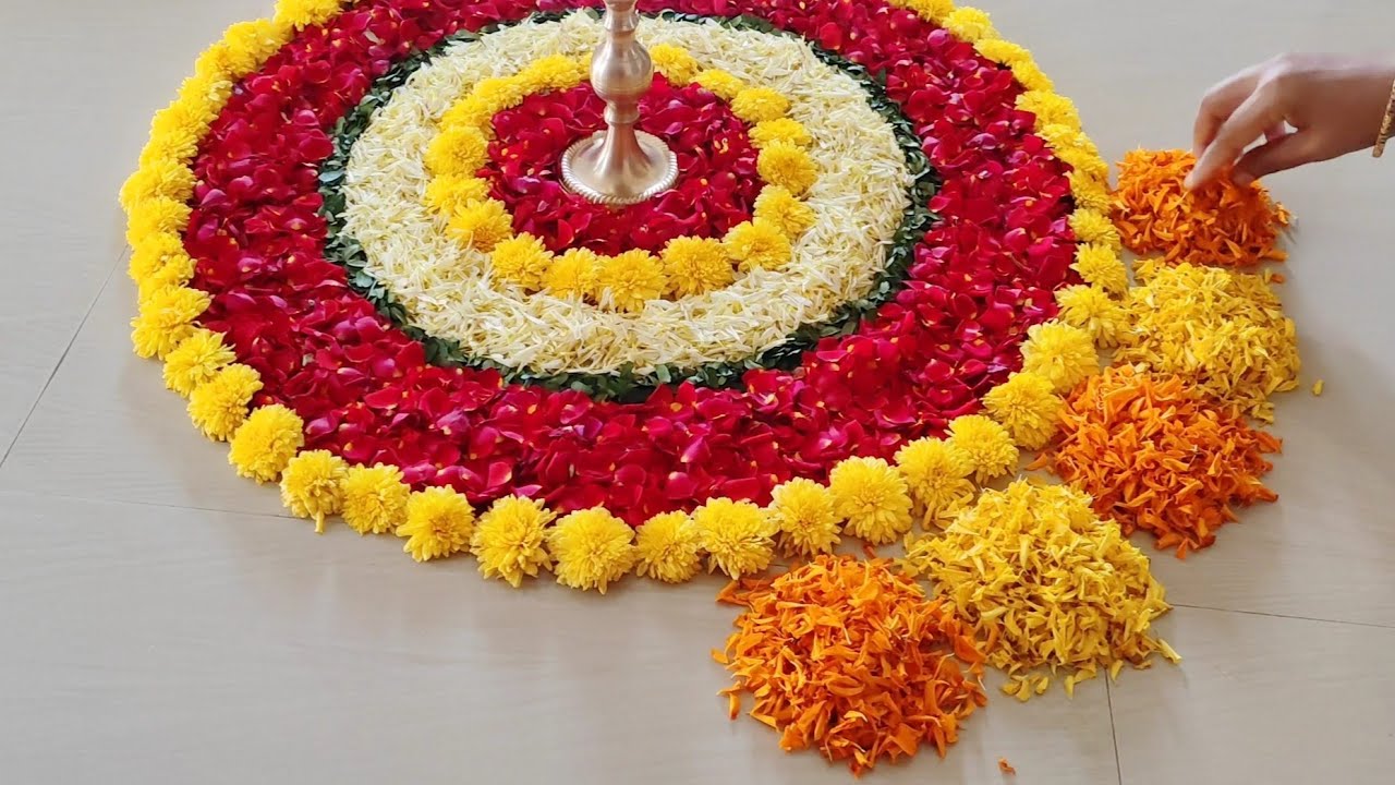 Welcome Krishna Into Your Homes With These Stunning Rangoli Designs for ...