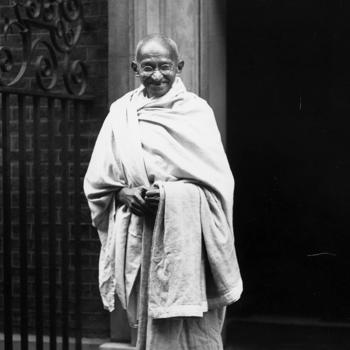 Do You Know About These 7 Icons Associated With Gandhi? - Abirpothi